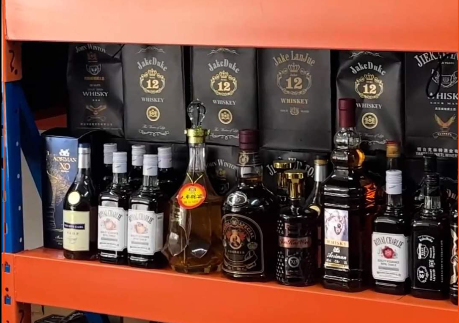 Хуурамч архи насанд хүрээгүй хүнд согтууруулах ундаа зарсан иргэн ААН ийг 500 000 5 000 000